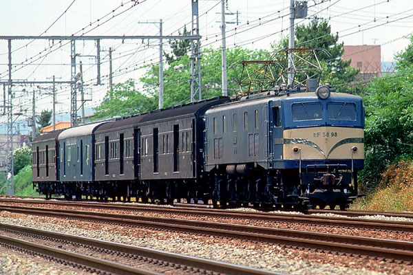 Kano鉄道局 EF58 62～99